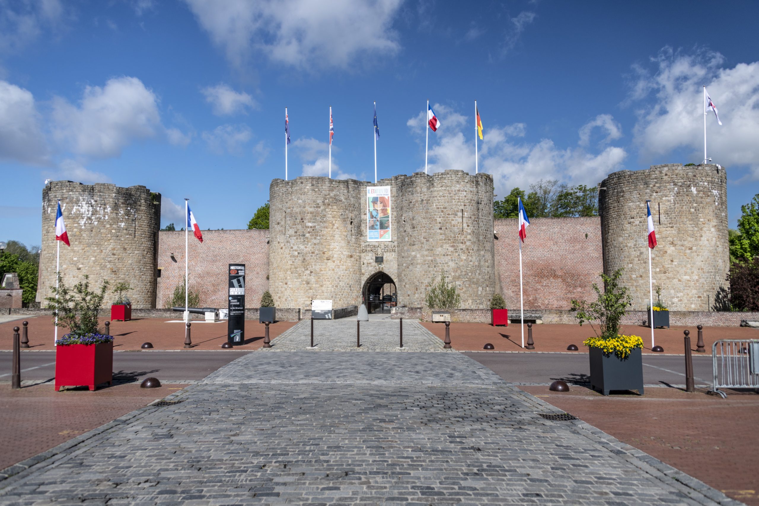Historial de la Grande Guerre de Péronne - Réseau des maisons d ...